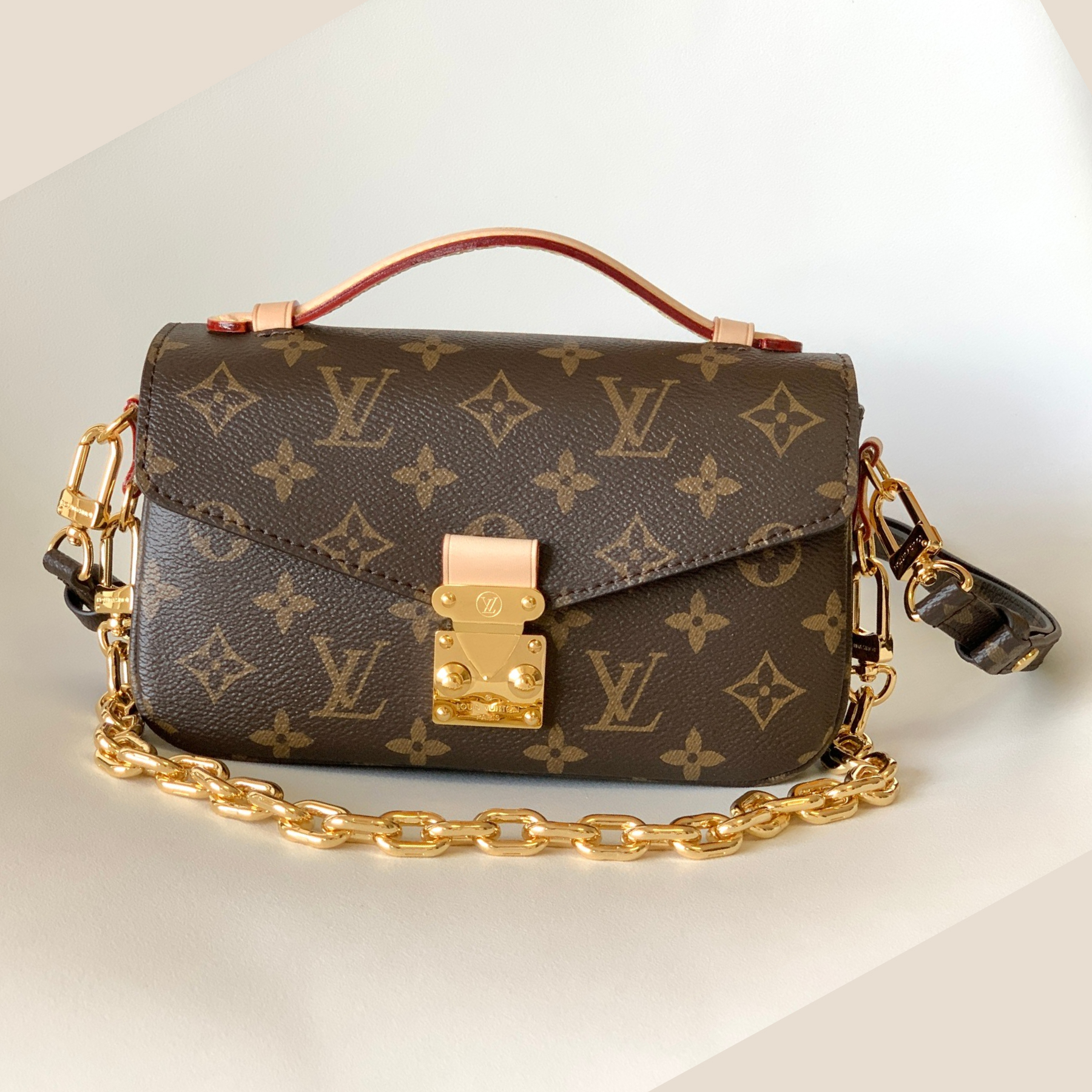 LOUIS VUITTON LV Monogram Pochette Metis East West - Bag - Gorchic