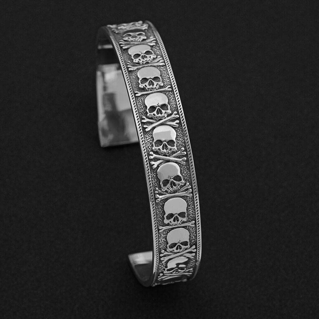 Skull With Bones Bangle - SENDAFLY