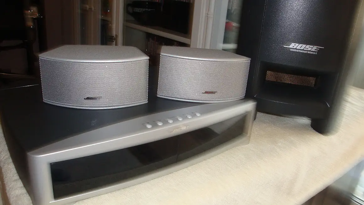 Bose(R)(R) 321-GSX DVD Home Entertainment System Graphite - Overstock ...