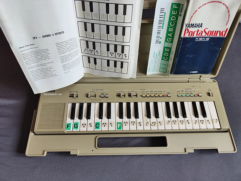 Yamaha PortaSound PS-300 1980's - Walmart Texas
