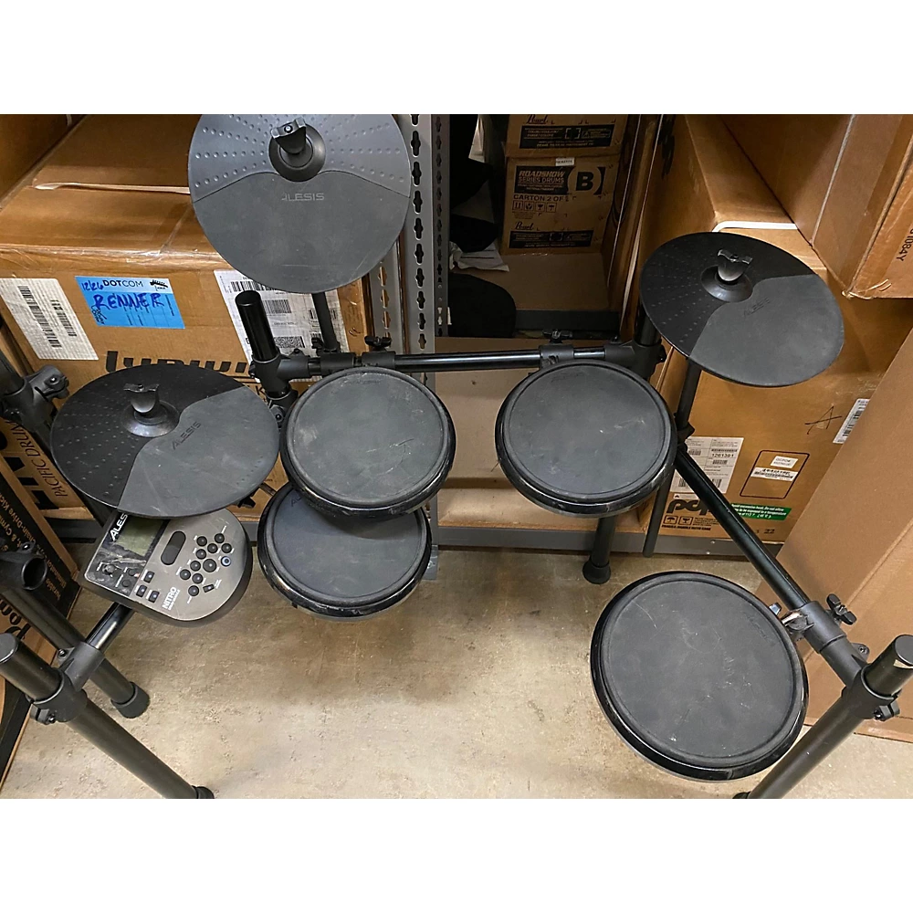 Used Alesis 2022 Nitro Electric Drum Set - Arizona Outlet