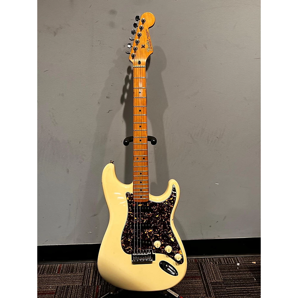 Used Fender Standard Stratocaster Solid Body Electric Guitar - Arizona ...