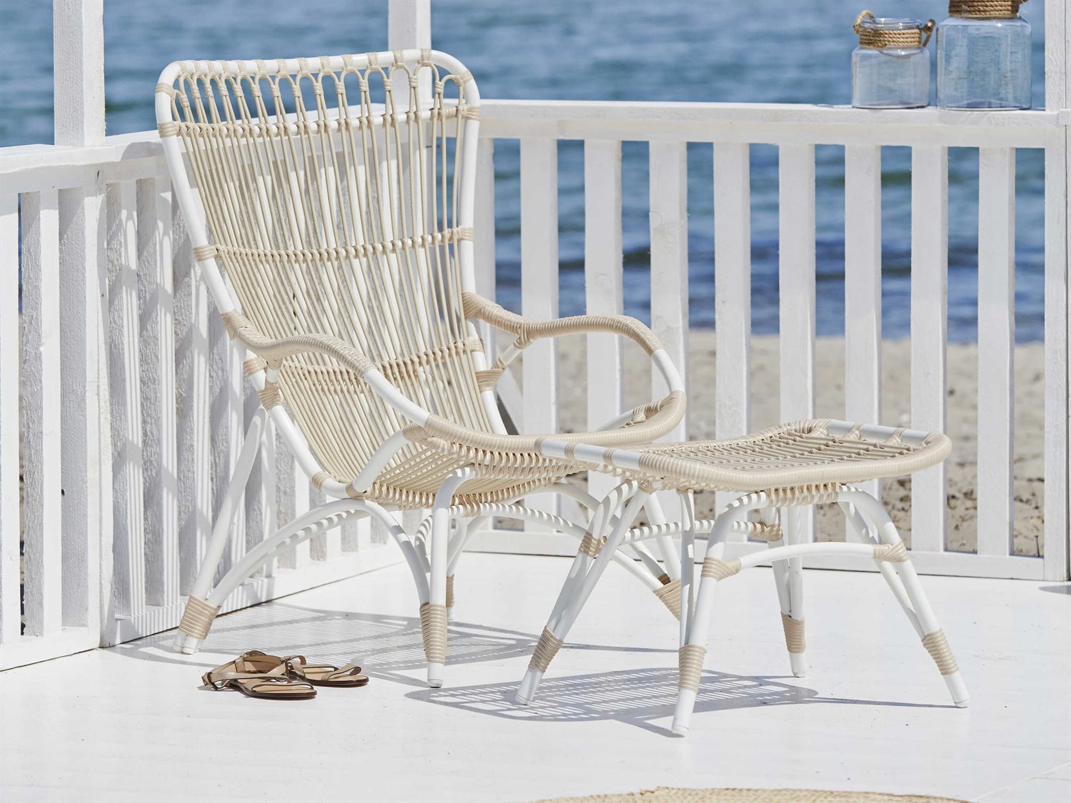 Exterior Aluminum Dove White Monet Lounge Set - Arizona Outlet