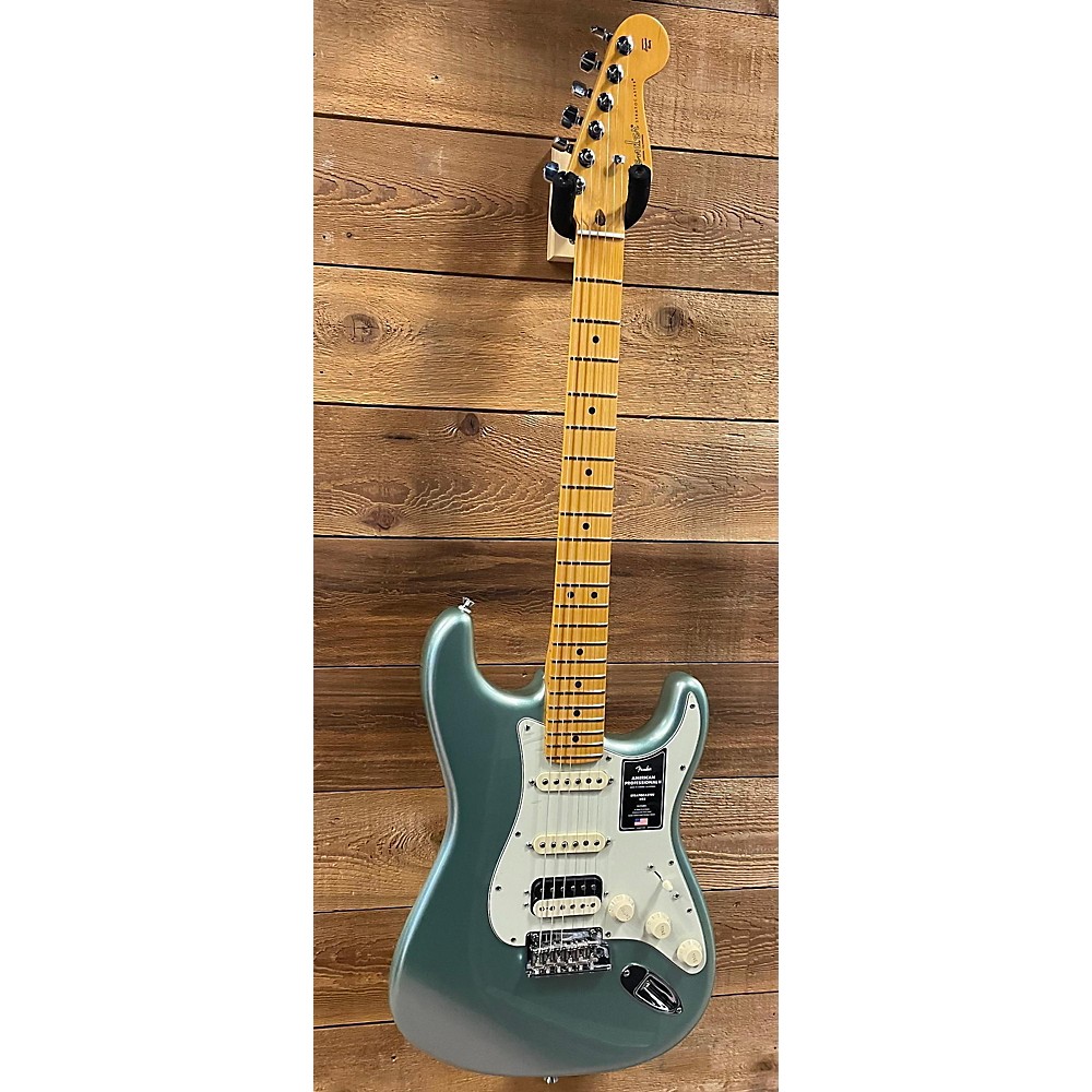 Used Fender American Professional II Stratocaster Solid Body Electric ...