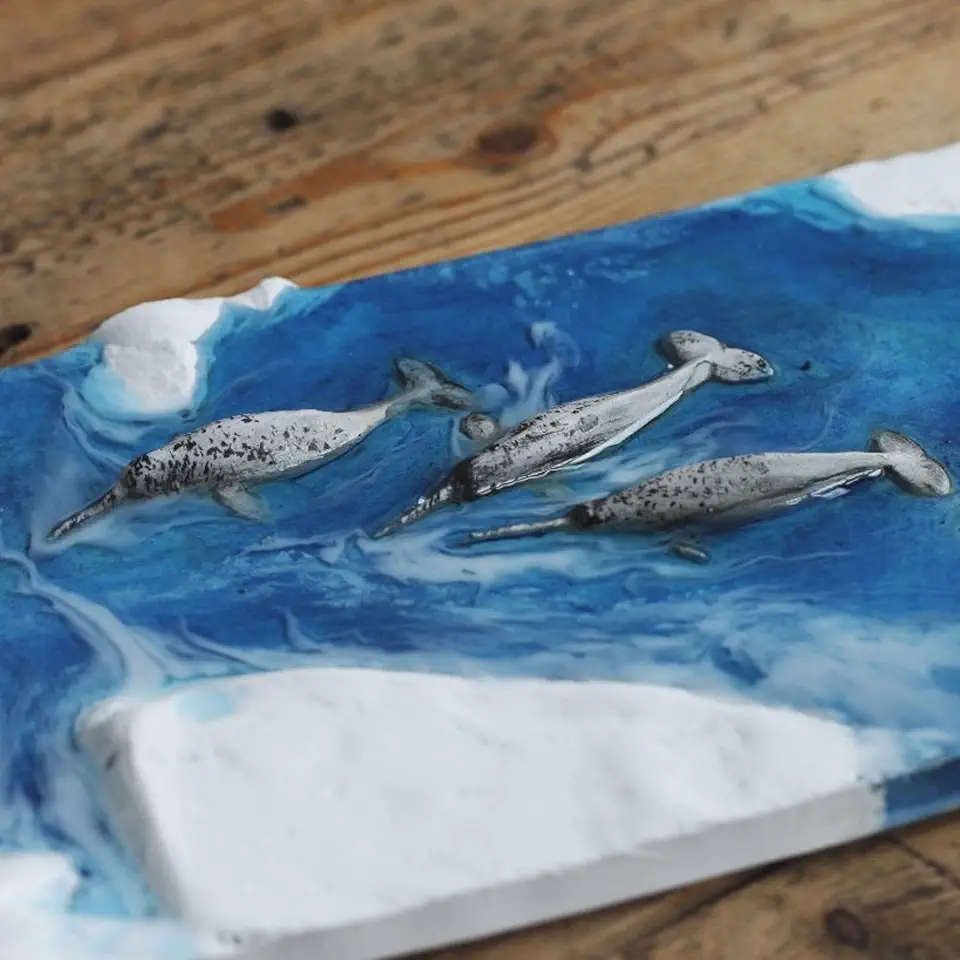Ocean Resin Art, Rock Sea Narwhal Family Resin, Large Whale Resin ...