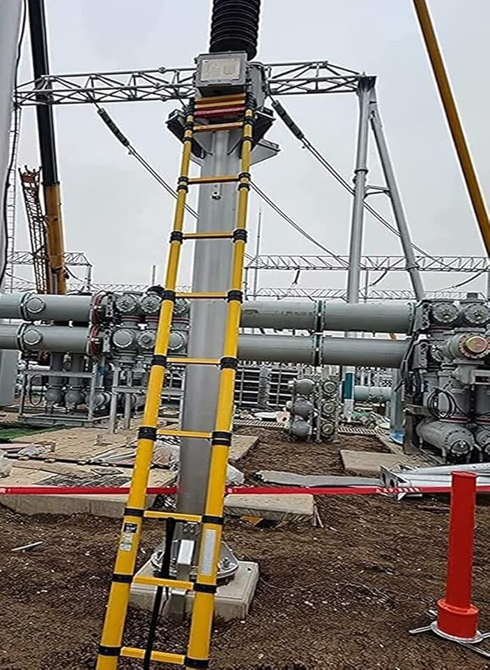 Outdoor Work Extendable Ladder Telescopic Commercial, 8.5 10.5 12.5 15. ...