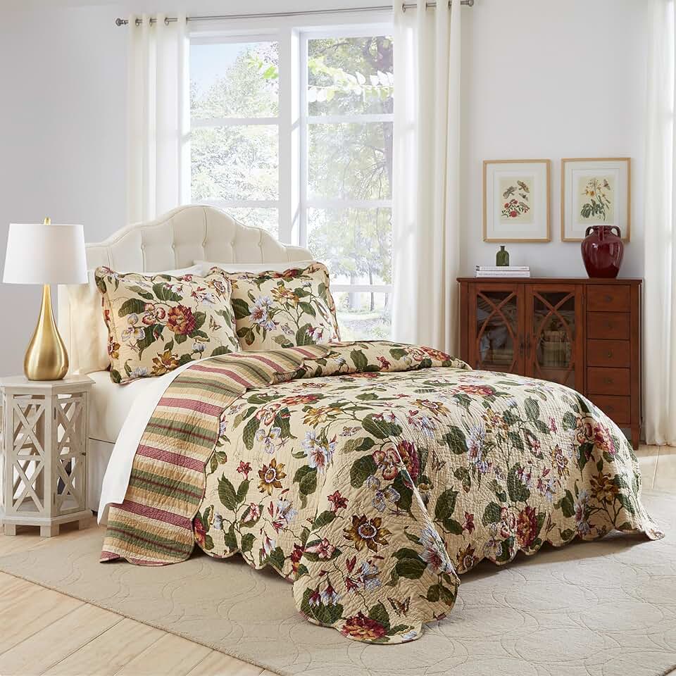 Waverly Laurel Springs Modern Farmhouse Floral 3-Piece Reversible Quilt ...